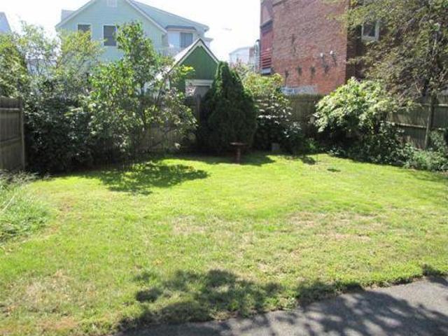 15 Waveway Ave, Winthrop, MA 02152