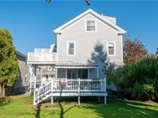 15 Webster St, Unit 3, Newport, RI 02840 | MLS #1405 | Compass