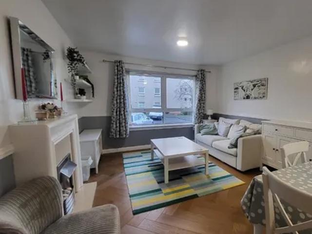 15 West Court, Ravelston House Park, City of Edinburgh, EH4 3LZ, United Kingdom | 2 bed apartment for rent #138932476 | Rentberry
