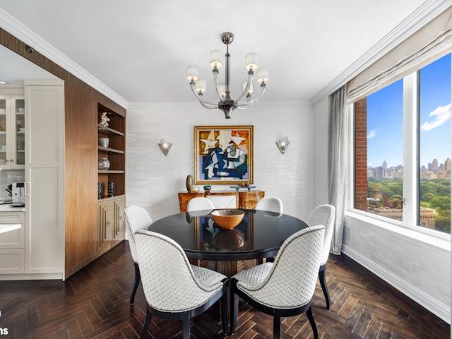 15 West 63rd Street, Unit 20B