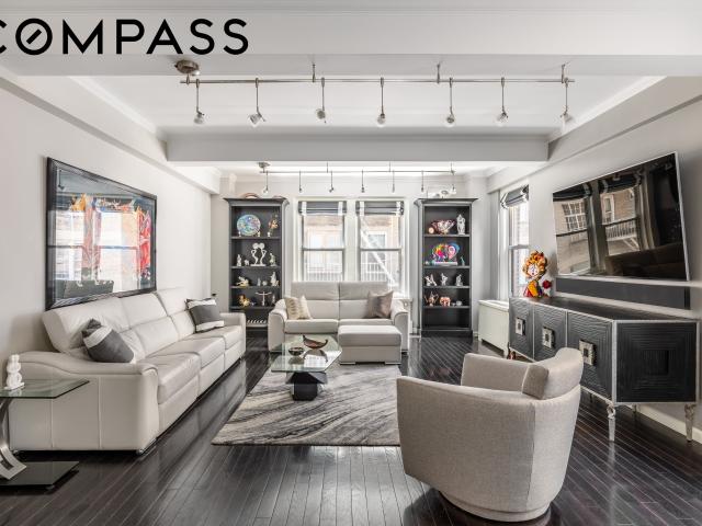 15 West 81st Street, New York, NY