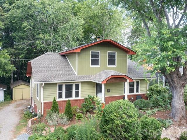 15 Westgate Rd, Asheville, NC 28806