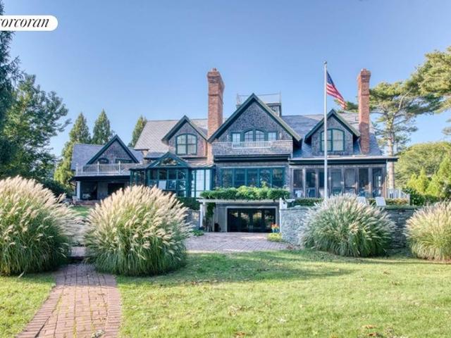 15 Westmoreland Dr, Shelter Island Heights, NY 11964