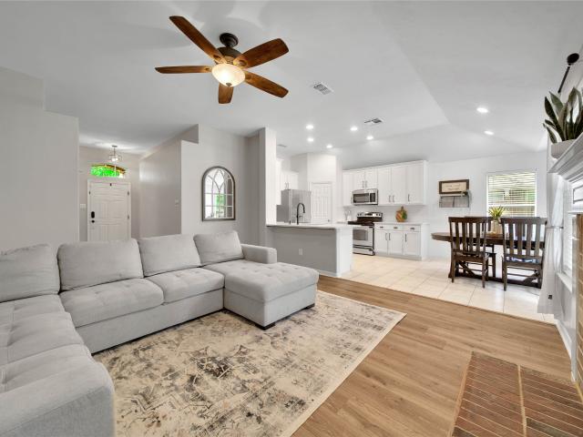 15 Wintergrass Place