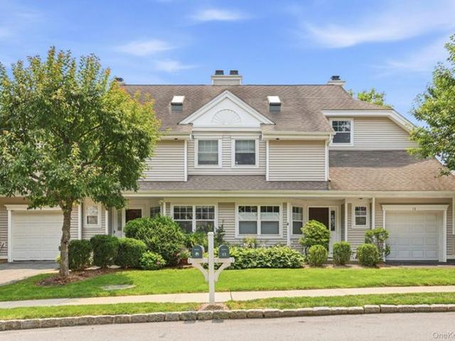 15 Winding Ridge Rd, White Plains, NY 10603