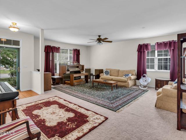15 Windstar Drive