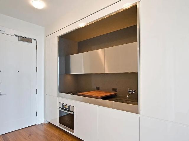 15 William Street, Unit 7D