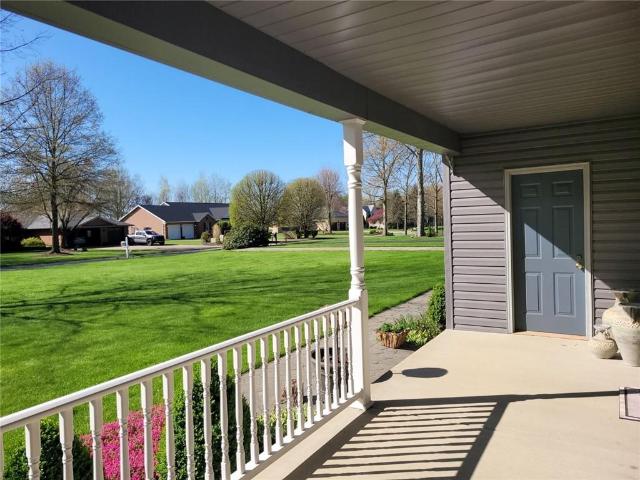 15 Willow Ln, Grove City, PA 16127 | MLS #1746