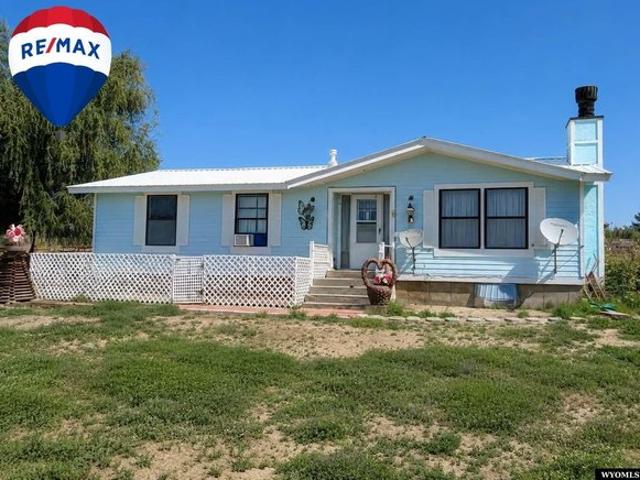 15 Wilson Rd, Riverton, WY 82501