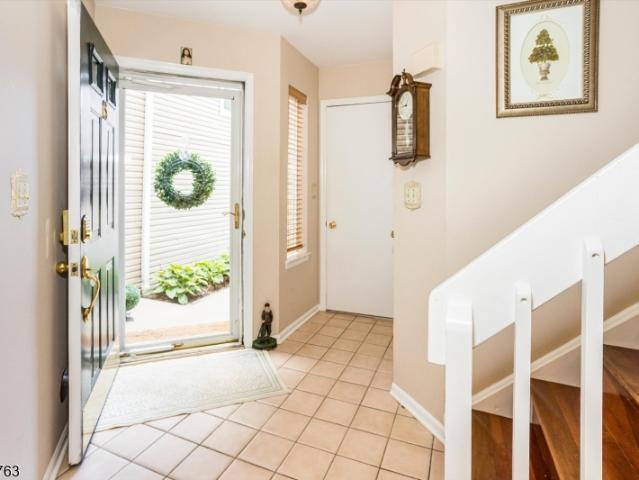15 Witherspoon Ct