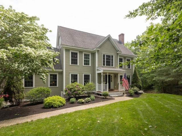 15 Wood Ridge Lane, Exeter, NH 03833