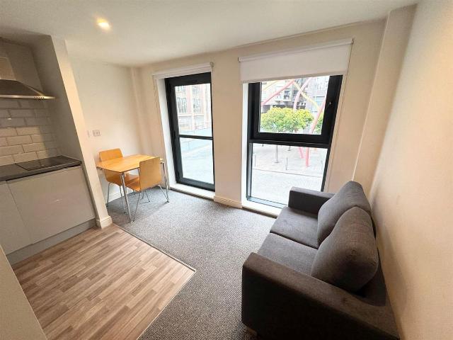 15 Wolstenholme Square, Liverpool L1, 1 bed flat to rent, £750 pcm | PrimeLocation