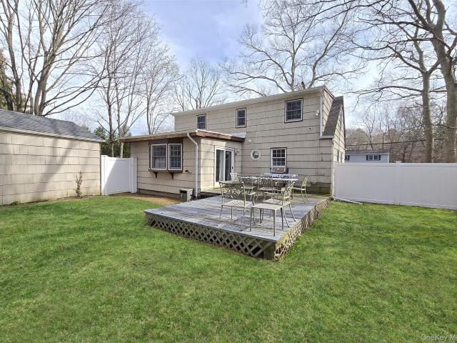 15 Wrana St, Medford, NY 11763 | MLS #983451
