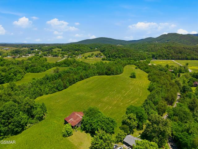 15 Ac. Licklog Hollow Road