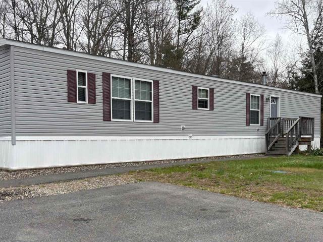 15 Agent Rd, Unit 39, Raymond, NH 03077 | MLS #5086 | Compass