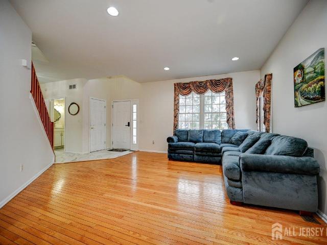 15 Afton Boulevard
