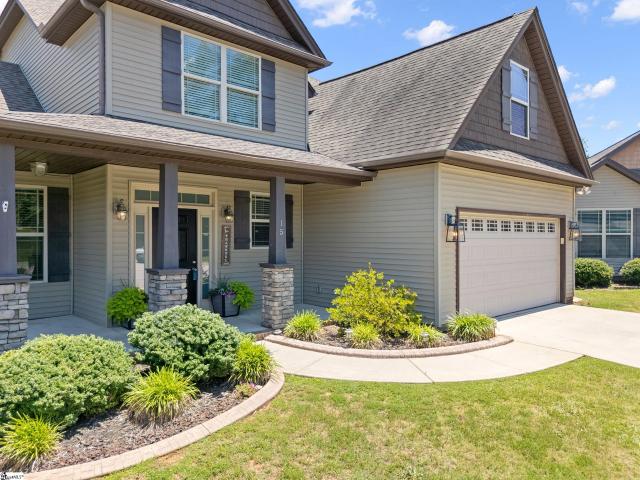 15 Alderwood Court