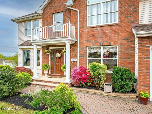 15 Alexander Court