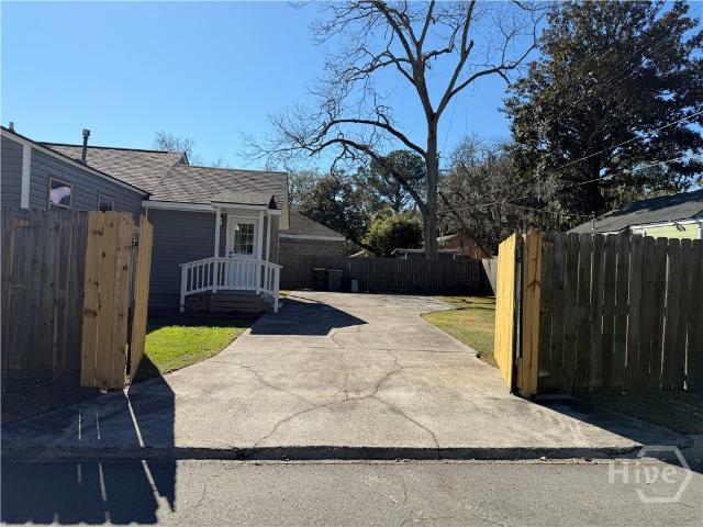 15 Altman Dr, Savannah, GA 31404 | MLS #SA347460