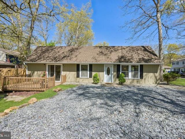 15 Alyssum St, Browns Mills, NJ 08015