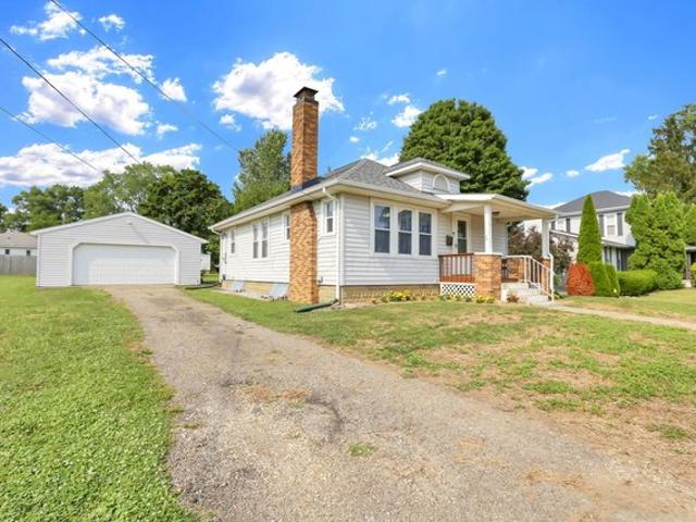 15 Ames St, Mount Vernon, OH 43050