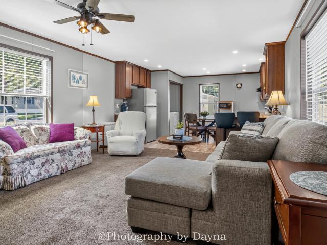 15 Apache Court