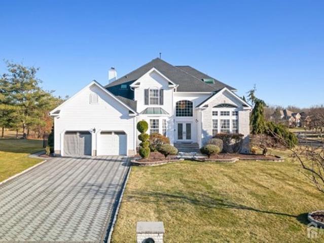 15 Arbutus Way, Middlesex, NJ 08852