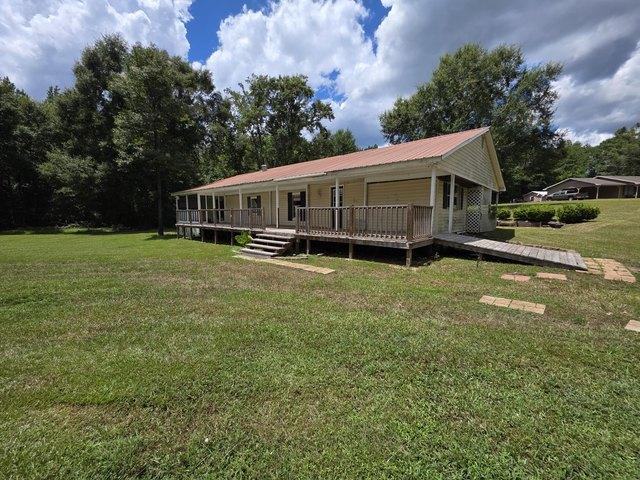 15 Art Rd, Hattiesburg, MS 39402