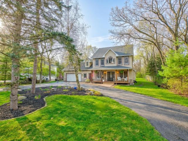 15 Baillon Lane