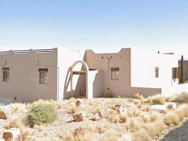 15 Baker Dr, Page, AZ 86040