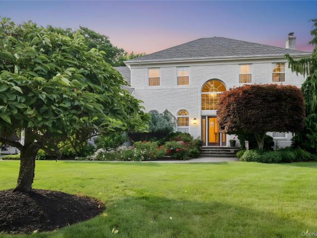 15 Barnaby Court E