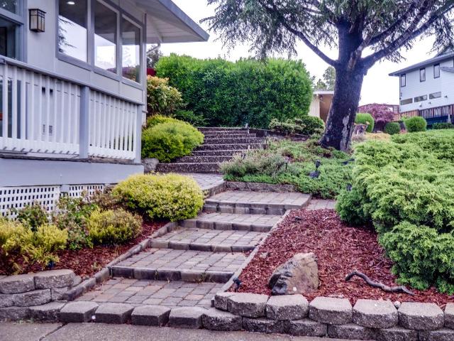 15 Bay View Drive