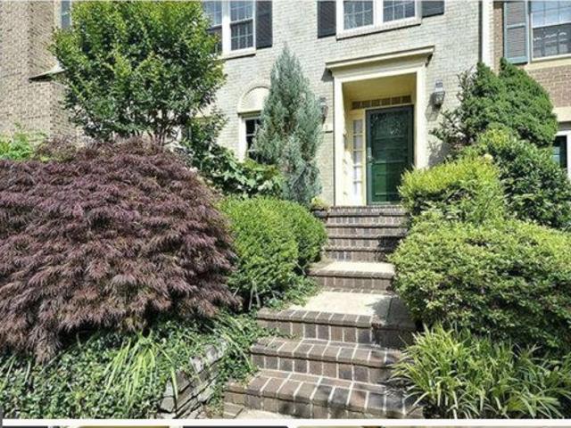 15 Bentridge Ct, Potomac, MD 20854