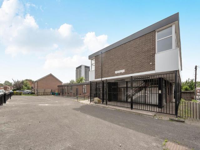 15 bedroom block of apartments for sale