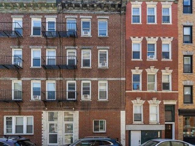15 bedroom, Boston MA 02113 104566746