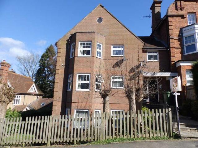 15 Bedroom Flat