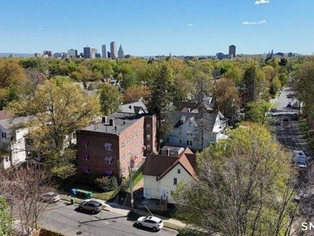 15 bedroom, Hartford CT 06112 105122619