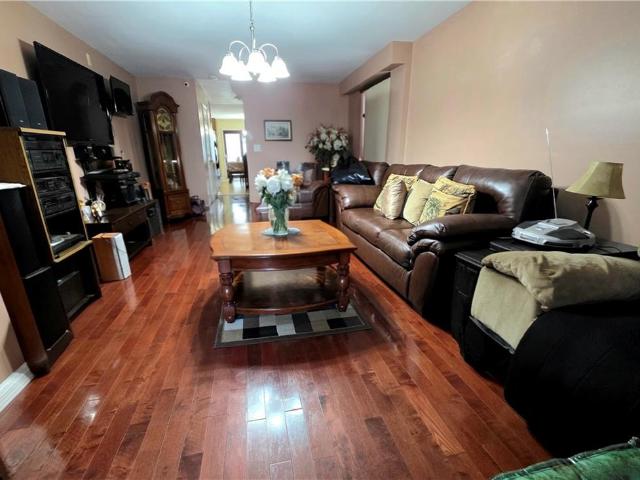 15 Bergen Beach Place