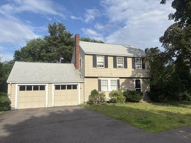 15 Berkshire Rd, Needham, MA 02492