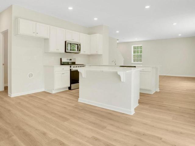 15 Bobstay Road