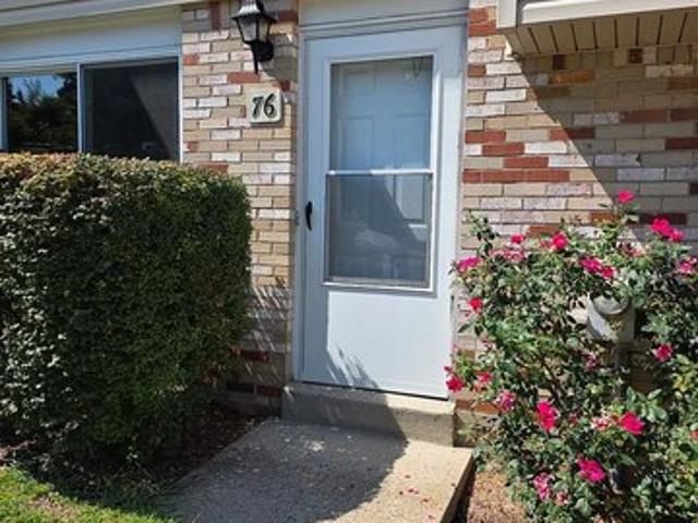 15 Boulder Dr, Pittsburgh, PA 15239