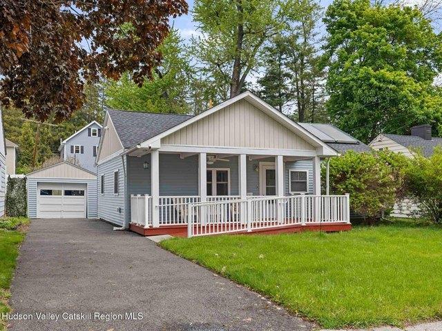 15 Browning Ter, Kingston, NY 12401