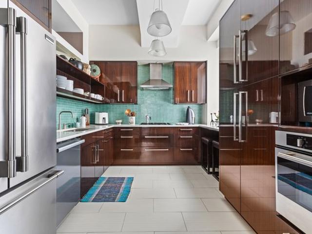 15 Broad St Apt 1510, New York, NY 10005