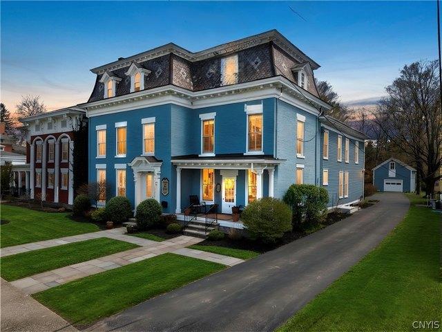 15 Broad St, Hamilton, NY 13346