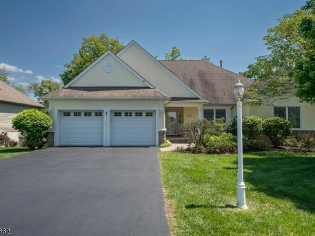 15 Bracken Hill Rd