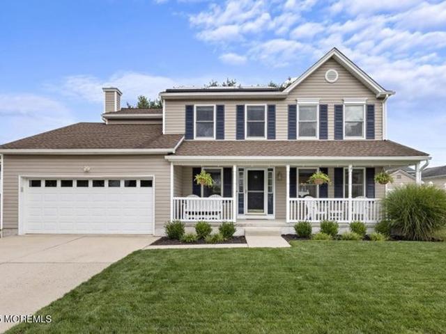15 Brentwood Dr, Bayville, NJ 08721