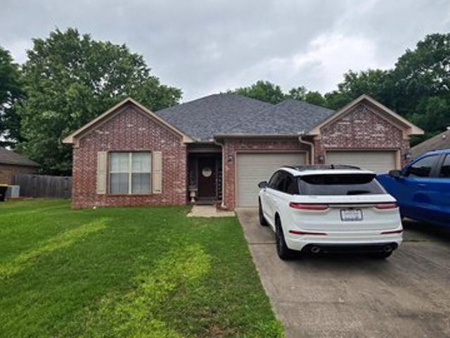 15 Brentwood Dr, Vilonia, AR 72173