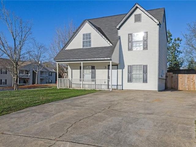 15 Brighton Ct, Cartersville, GA 30121
