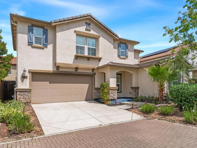 15 Bristle Bark Pl, Sacramento, CA 95835 | MLS #226050 | Compass