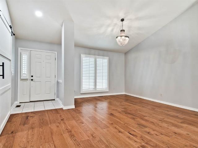 15 Cambria Lane